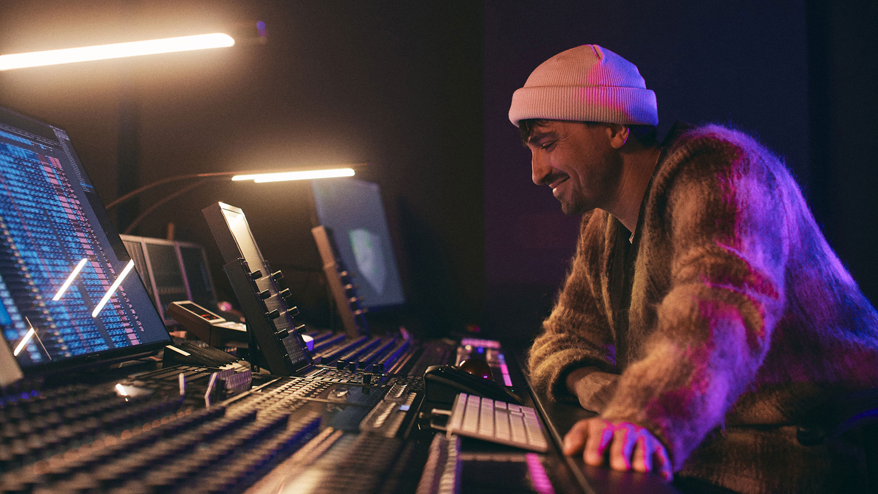 使用最受欢迎的 DAW 开始创作 - Dolby Professional